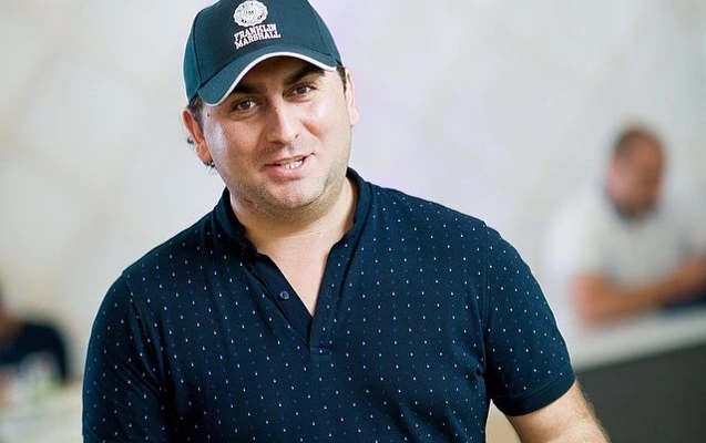 Tolik: “19 yaşında qızı alıb bədbəxt etməkdənsə, süni mayalanma edərəm ...