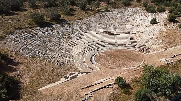 A 2700-year-old theater found on Greek island | Baku.ws News Site ...